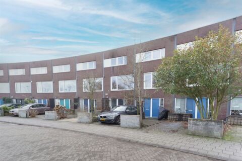 Laan der Zeven Linden, Delfgauw - Lindy Nikken Real Estate